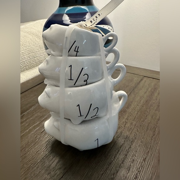 Rae Dunn | Dining | Rae Dunn Whimsical Stackable Nesting Ceramic Pig ...